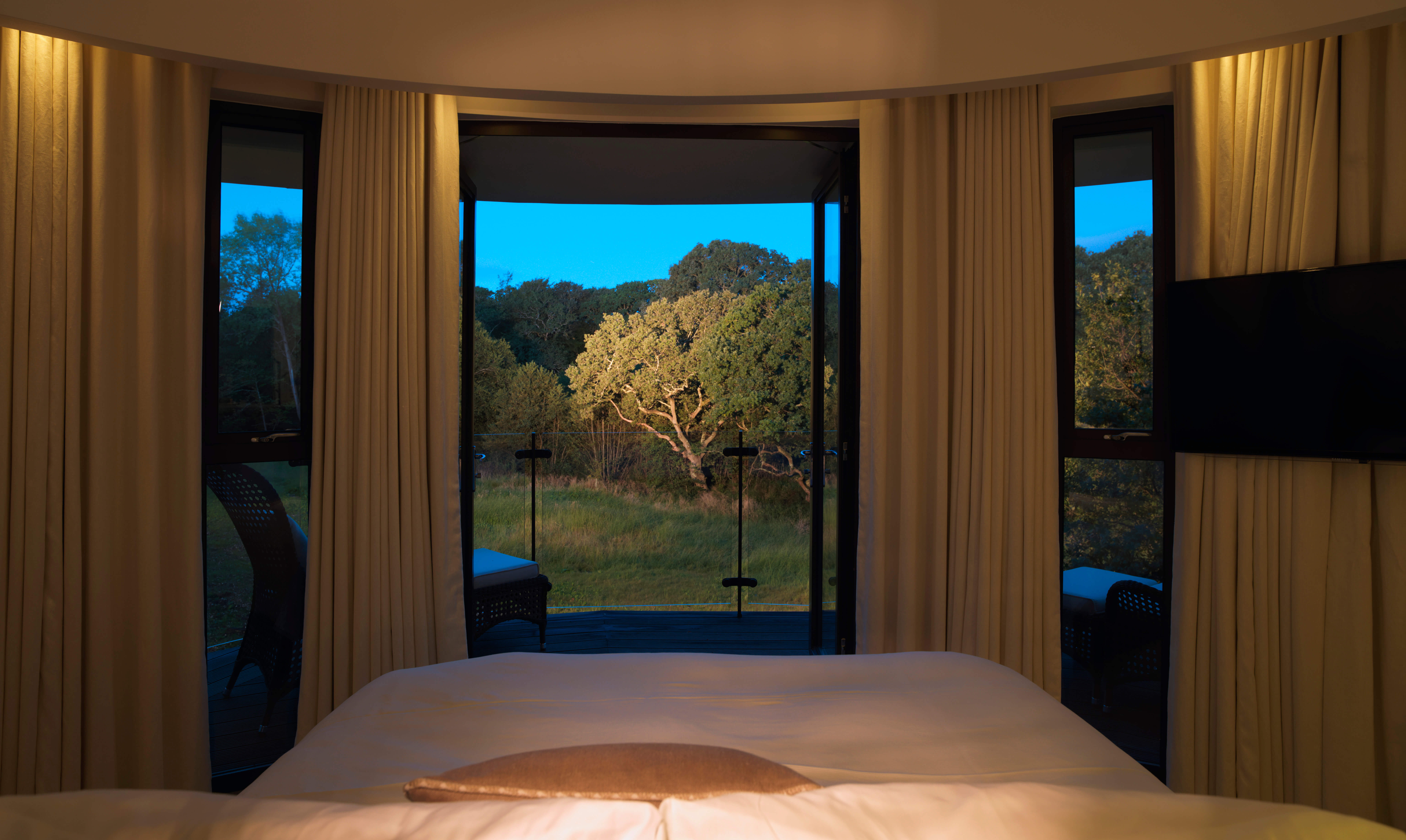 Tree House Loft Suite in the New Forest Hampshire | Chewton Glen Hotel ...